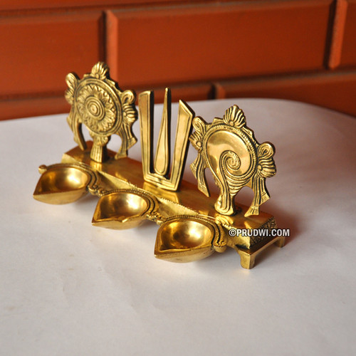 Shank Chakra Namam lamp | Prudwi Arts & Crafts