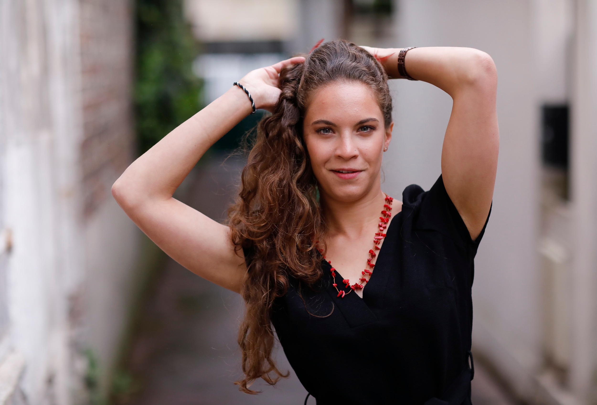 Daphné MENOZ | Chorégraphe de combat et comédienne