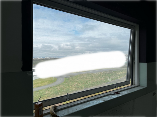 SELT / SOLD - Opnanlegur gluggi - B191 x H113 sm. | Efnisveitan