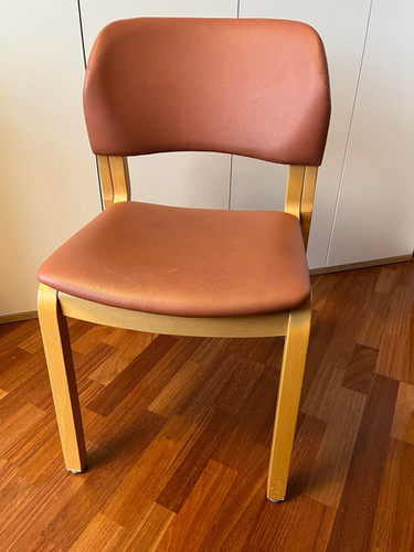 SELT / SOLD - Fínir fundarstólar - veislustólar 44 stk. | Efnisveitan