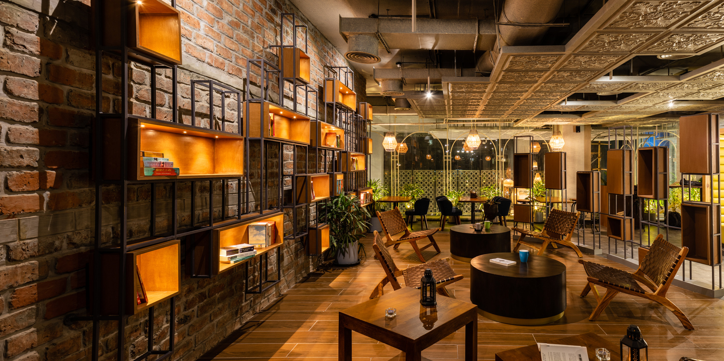 The Library at Chaurahe Ke Paar Is A Sanctuary of Serenity