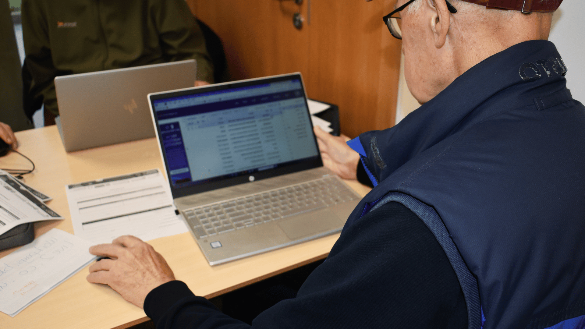 Entry Level 2 Award in ESOL Speaking and Listening