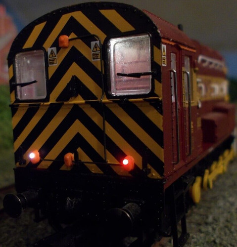 Bachmann Class 08 Diesel Shunter Custom (DCC) Lighting Kit | TTG Emporium