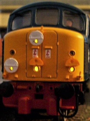 Bachmann Class 44 (DCC) Custom Lighting Kit | TTG Emporium