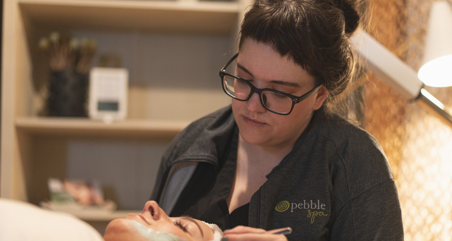 Pebble Spa Co | Massage Therapy, Salon Services
