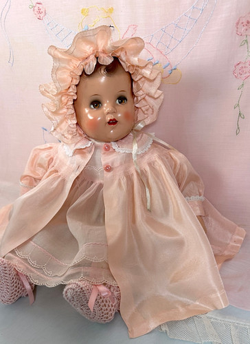 1930s Vintage Ideal Composition 19" Baby Beautiful Doll | Dollyology
