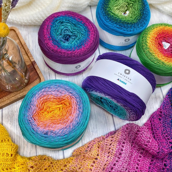 A Review - Twister Yarn by Hobbii