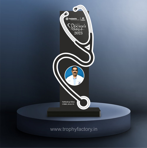 Doctor's Day Customised Trophy | The Trophy Factory