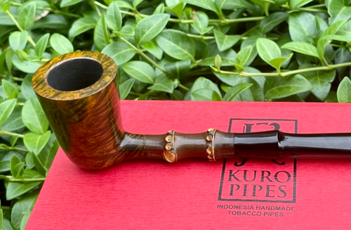 Artisan Kuro Dublin Pipe: Indonesia | Valliant Lady