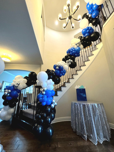 Full Stairs Balloon Decor | Aventura Balloons