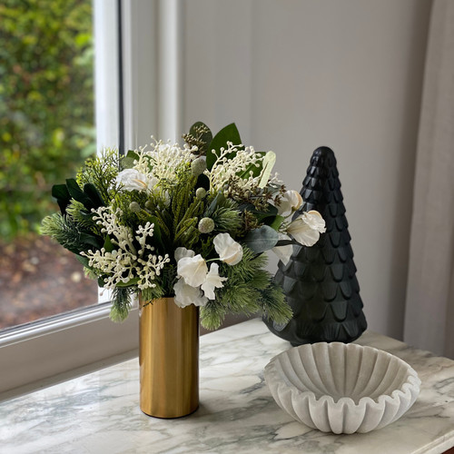 'A WHITE CHRISTMAS' VASE ARRANGEMENT | Curated Botanics