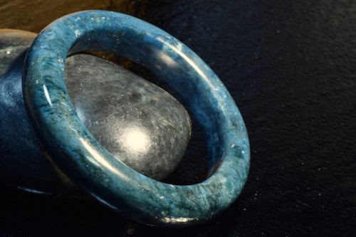 Russian "Dianite" Blue Jade Bangle - 55.5 mm #1 | JadeDivers