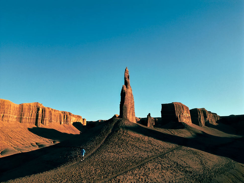 Make Long Dong Silver Your Next Roadside Hike in Southern Utah