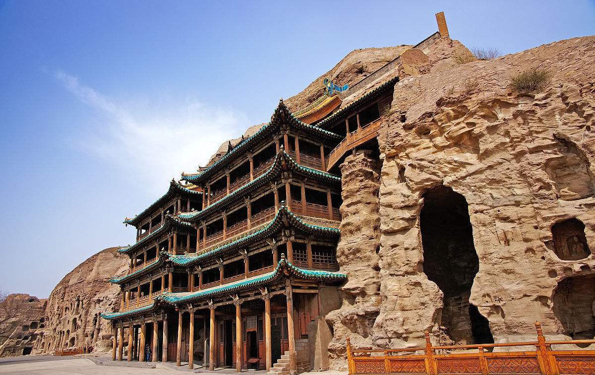 Yungang Grottoes - Buddhism and Royal | ChinaFetching