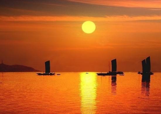 Chaohu Lake - Millennial Island and Temple | ChinaFetching