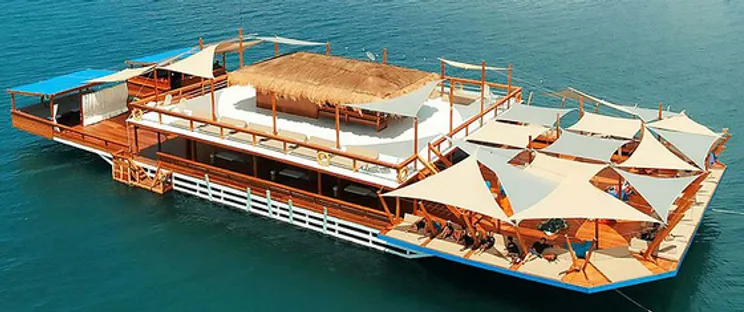 Transforming Waves into Profits, Launch your Luxury Floating Beach Club
