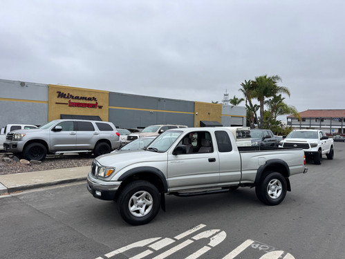 2001 Toyota Tacoma PreRunner 2WD | miramarmotorsports