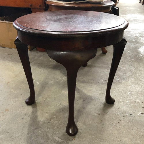 Small Queen Anne Round Coffee Table | Mysite