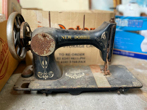 Rare Collectible Antique New Dobbie Cabinet Sewing Machine Head | Mysite