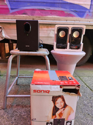 SONIQ 2.1 Speaker System | Mysite