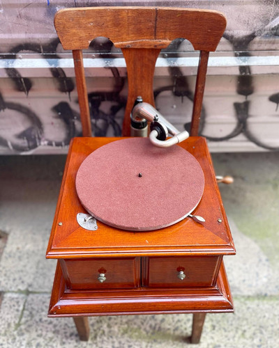 Antique HMV Mahogany Case Table Model Gramophone from C.1915 | Mysite
