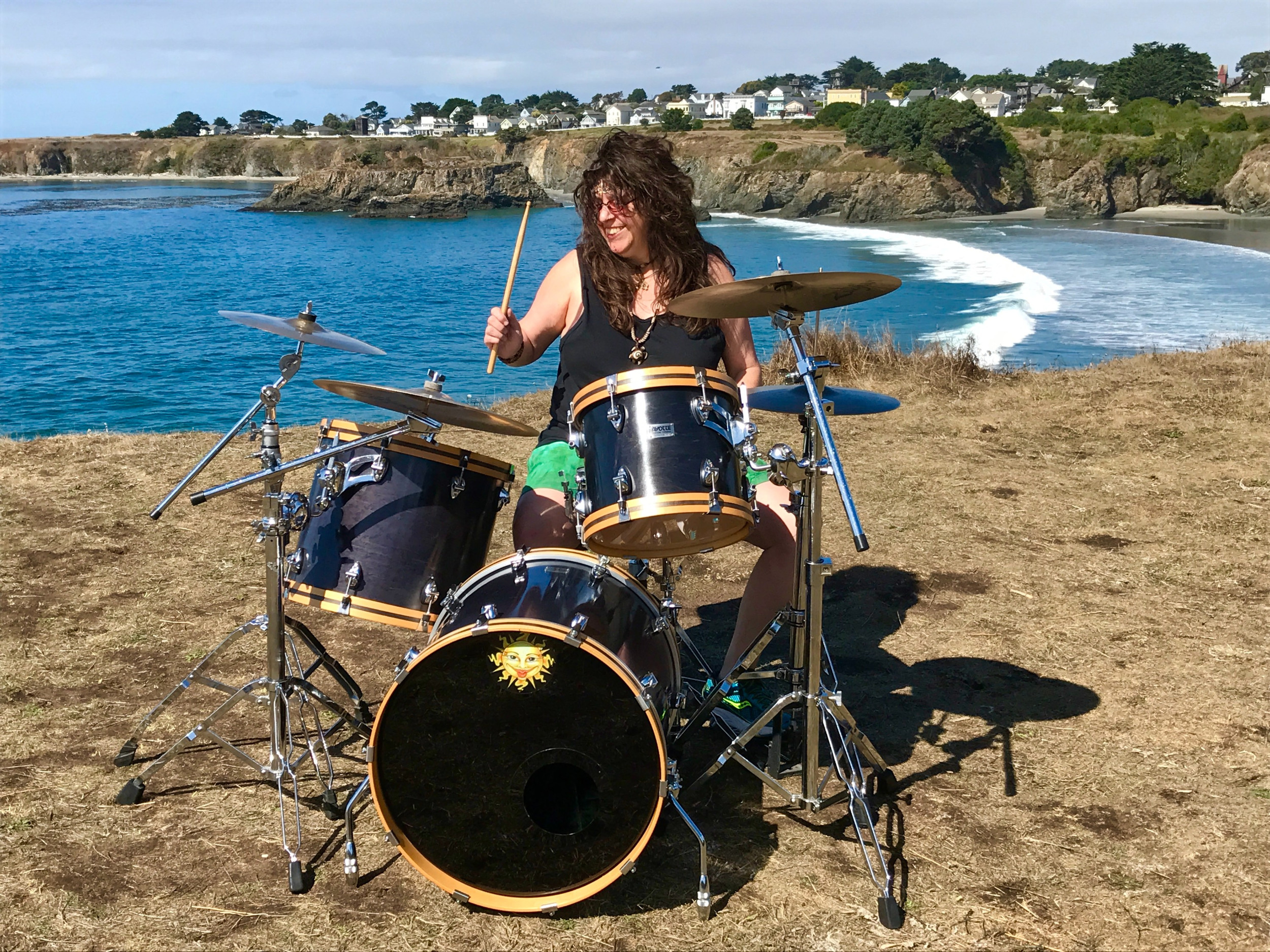 Home | Claudia the Drummer