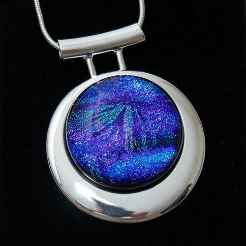 Eclipse | Liquid Crystal