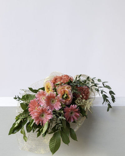 Carnation, Gerbera & English Rose Bouquet in Sinamay | Floret