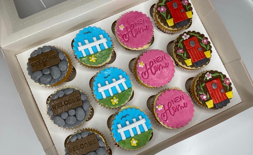 New Home cupcakes | Make & Bake House