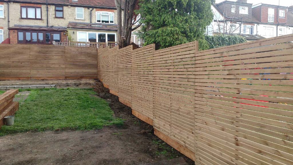Contemporary Fencing - St Albans | Hatfield | Welwyn | Hertfordshire