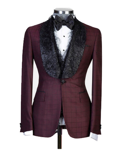 Burgundy Fringed Collar Tuxedo | European Styles