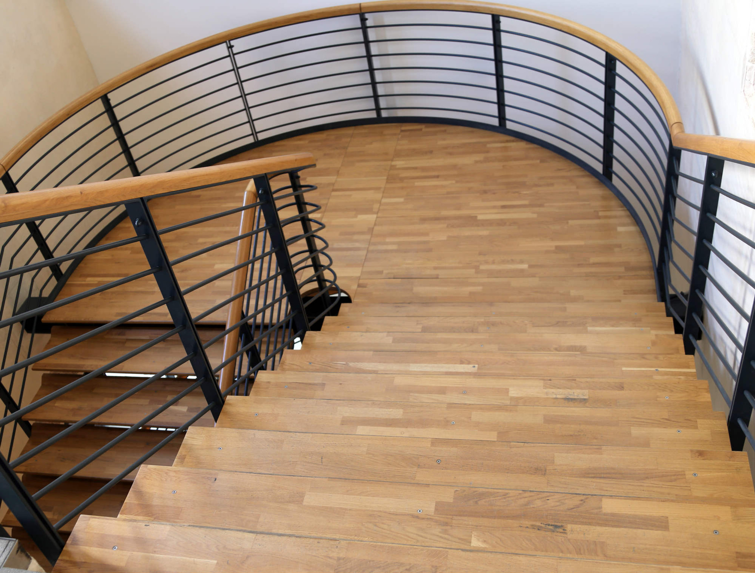 Steel Stair Railing Vaughan |Economy Railings Steel Fabricators