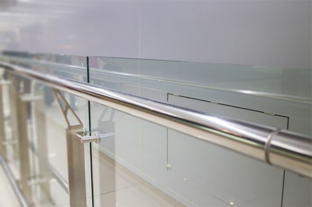 Cleaning & Caring for Aluminum Railings Victoria | Allied Glass