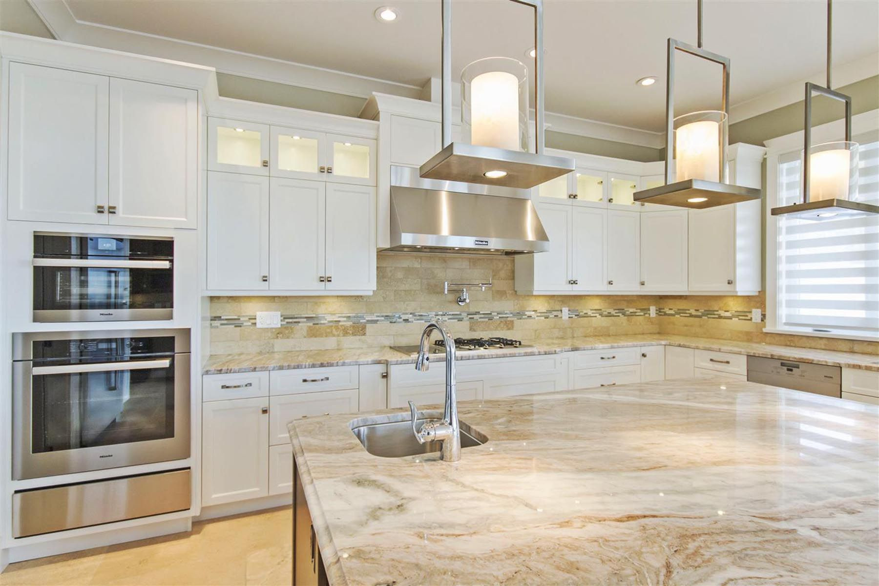Kitchen Cabinets Maple Ridge | Maple Ridge Woodcraft Ltd