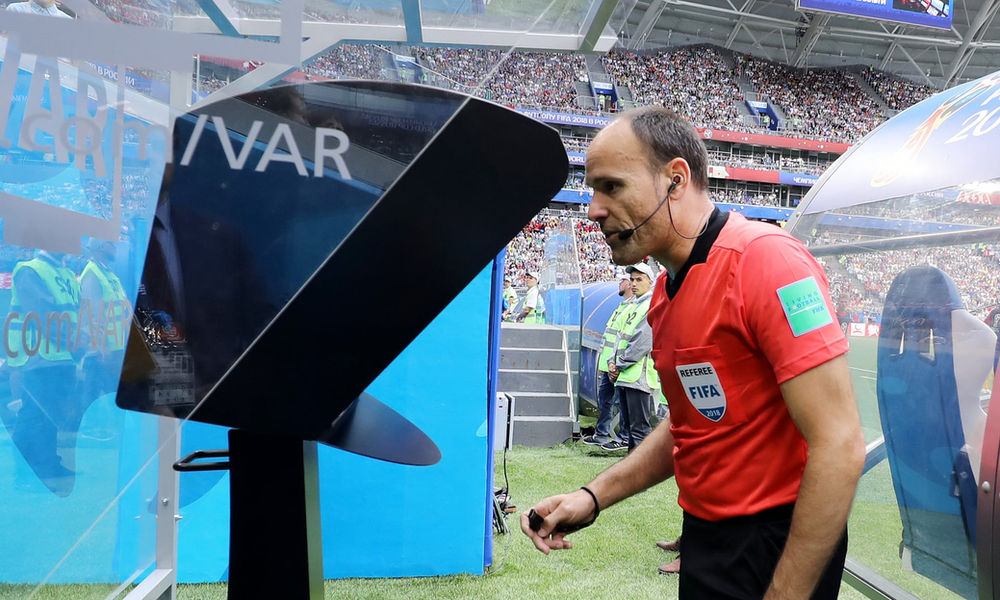 VAR – VIDEO ASSISTANT REFEREES (VAR)