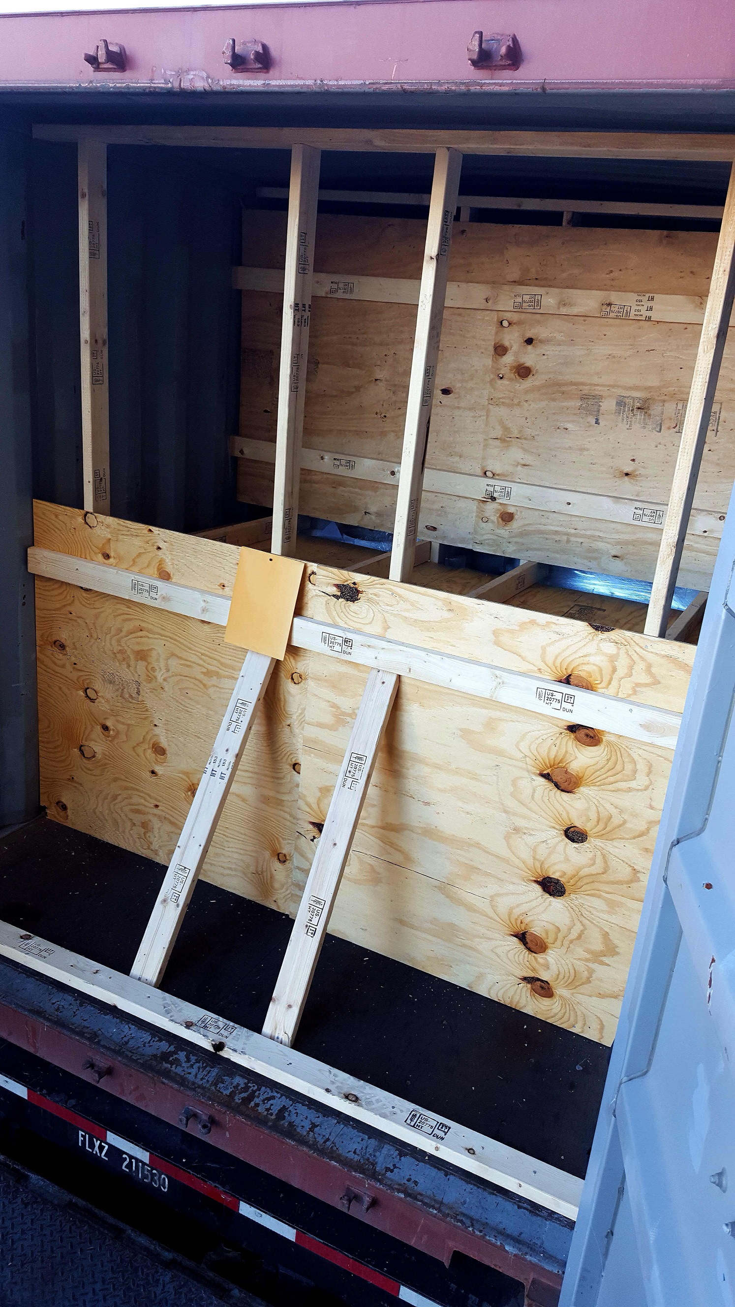 Dangerous goods packaging and ISPM-15 crating for IATA, IMDG, CFR49