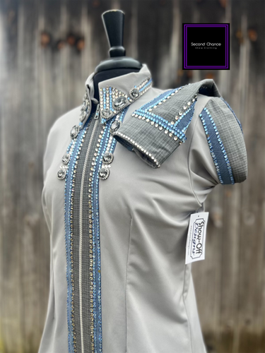 Show-Off Designs Top, Womens M/L | 2ndChanceShowClothes