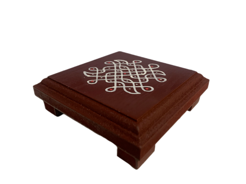 Traditional Decorative Manai/Stand - small | Shri Saarangan Arts