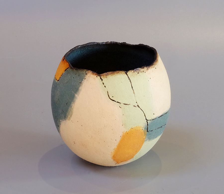 Pots Gallery | Pots and natural forms by Jane Silk