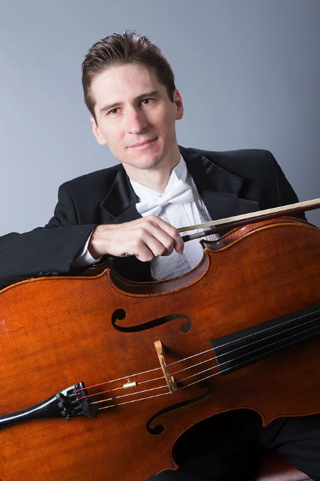 Marko López de Vicuña- Cello Studio Hong Kong