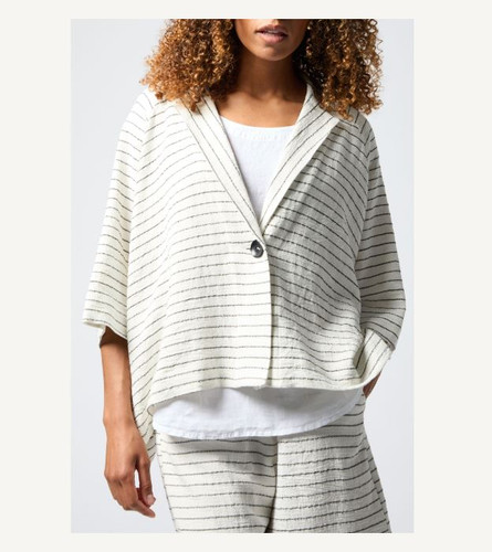 Sahara - Linen Boxy Jacket - Ivory/Black | Image Lifestyle