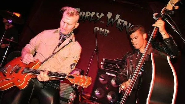 How to Book a Show at The Surly Wench [Pub in Tucson]