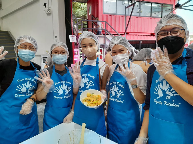 Meaningful Makan Teambonding | Project Dignity