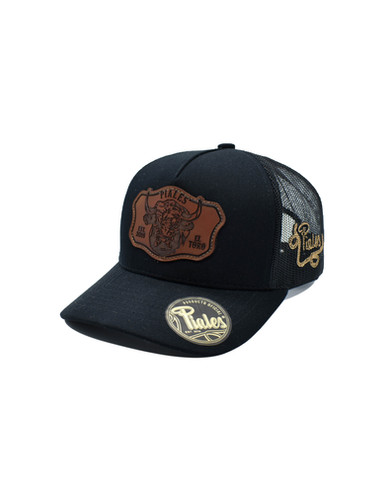 El Toro Negro | Piales