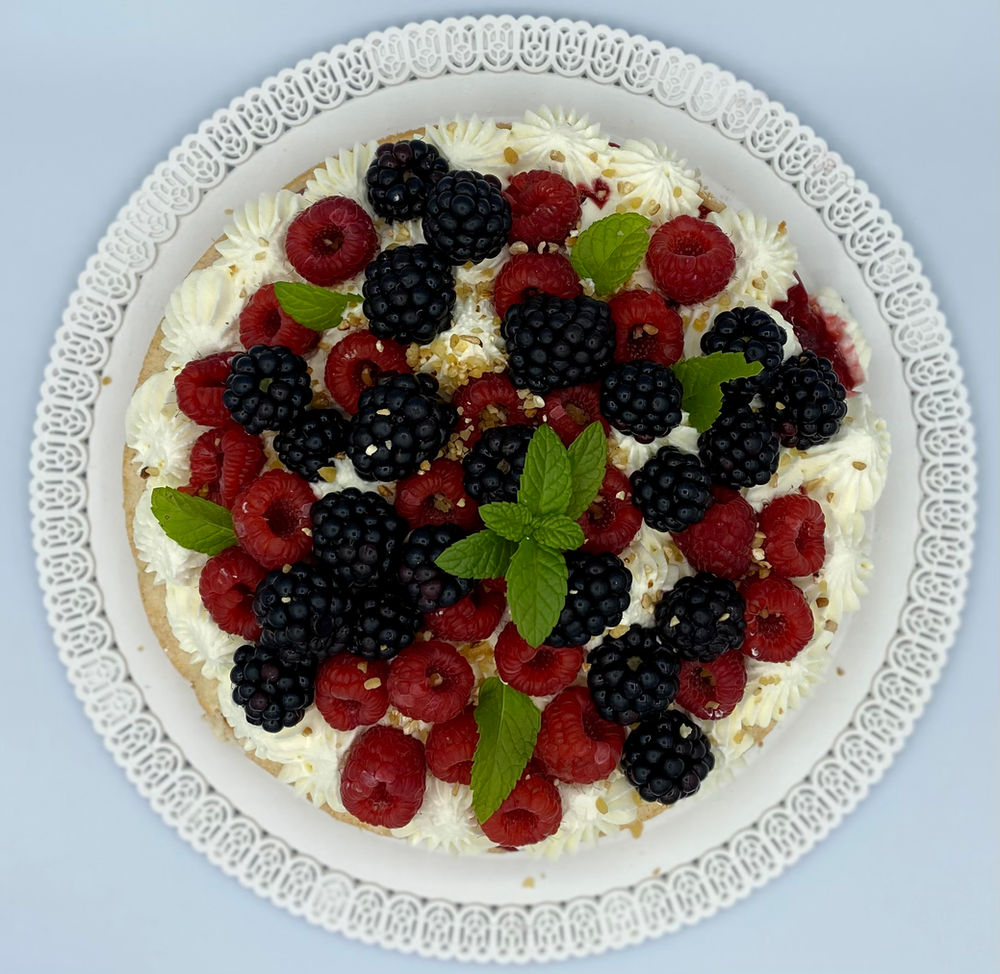 La dacquoise mûres et framboises