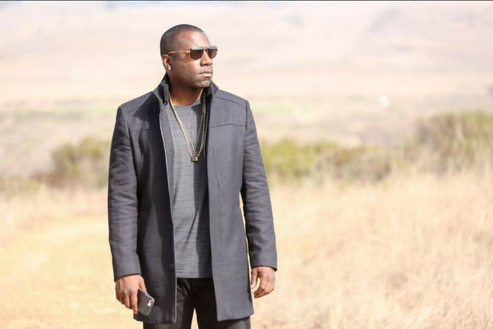 NFL Former New York Giants Cornerback Reggie Stephens Is Back With His ...