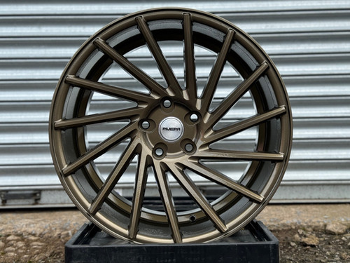 19” Riviera RV135 | WHEEL CANDY
