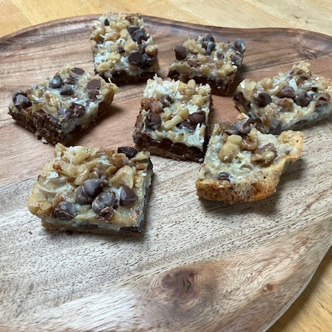 Hello Dolly Bars | Beckys Little Bakery