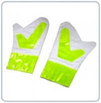 TRAFFIC REFLECTIVE HAND GLOVE | Hardware Online