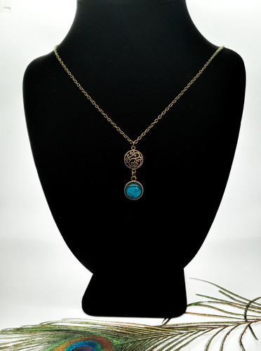 Green Round Filigree Necklace | Superbly Artful